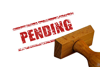 What Pending Real Estate Listings Really Mean | 828 Real Estate