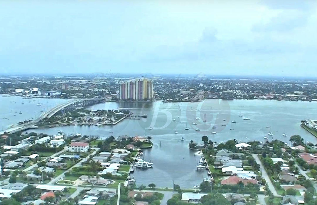 Tiara Singer Island Florida Condos for Sale & Rent