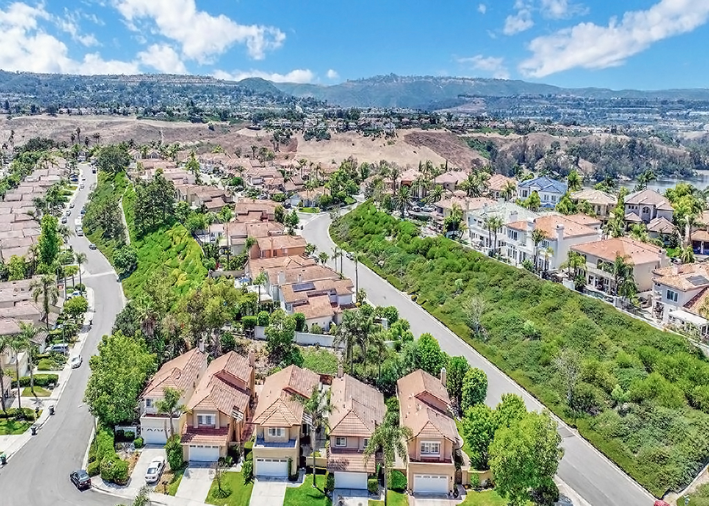 Windrose Real Estate & Homes For Sale > OC Coastal Group | Compass
