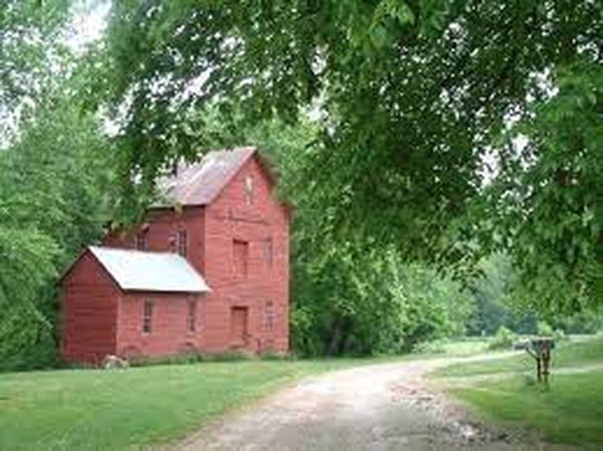Your Real Estate Agent in Missouri, The Ozarks, & Beyond - Living In ...