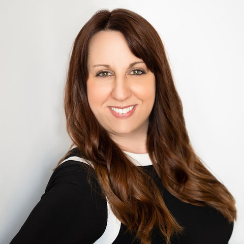 About Us - Elizabeth Hutton Group