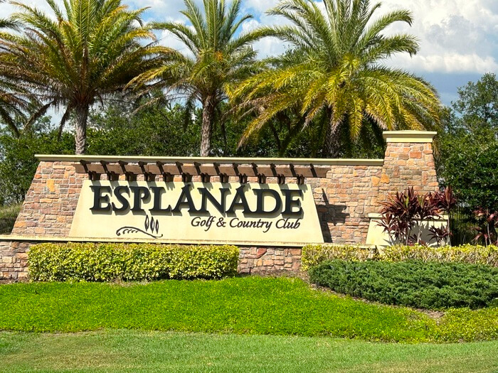 Esplanade - Mike Novak